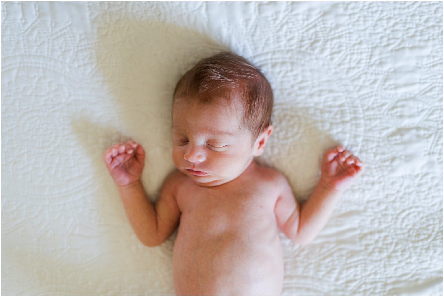 Newborn Cam Lifestyle Session - elizabethstonephotography.com